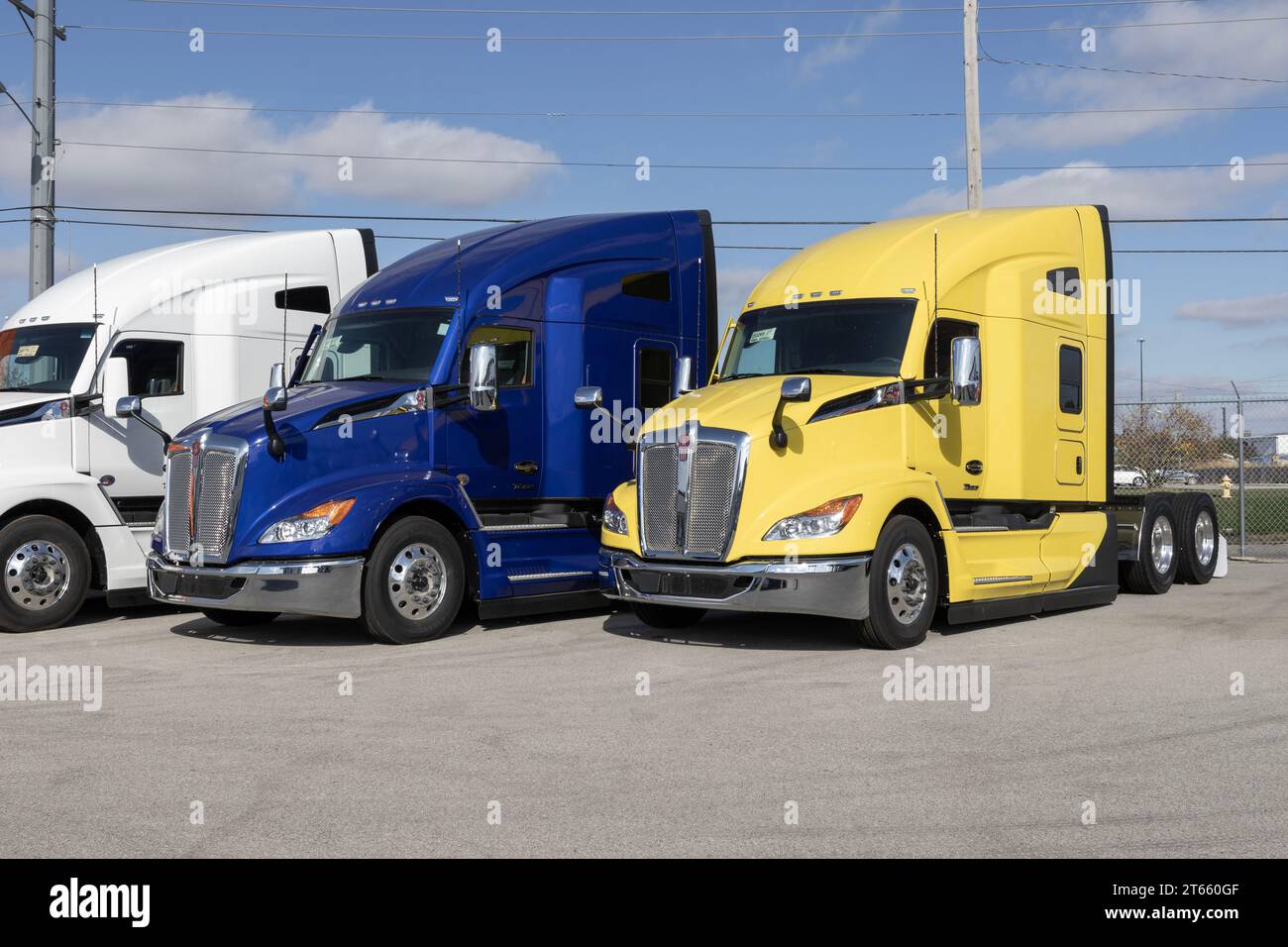 Ft. Wayne - November 7, 2023: Kenworth Semi Tractor Trailer Big Rig ...