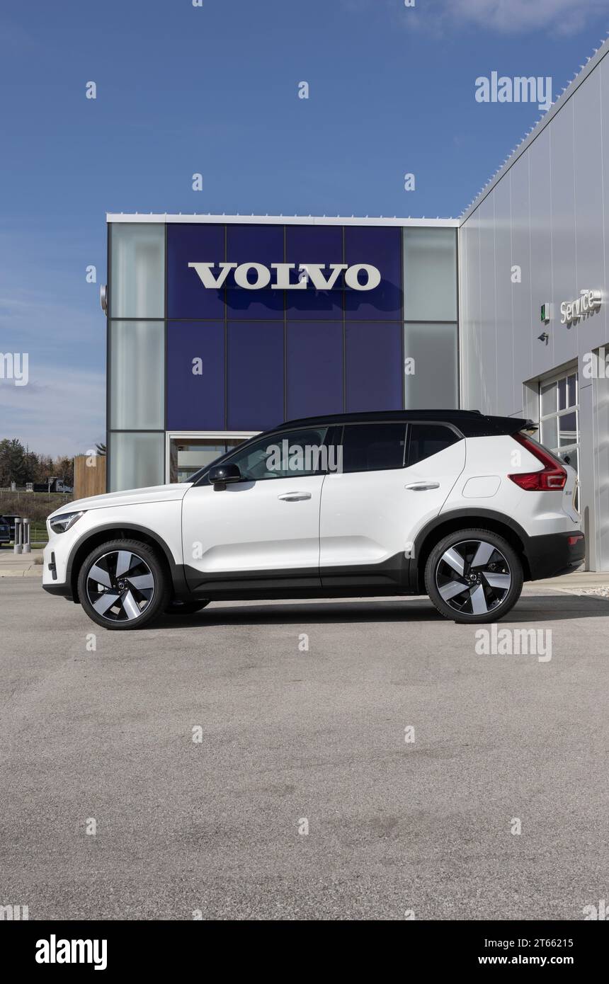 Ft. Wayne - November 7, 2023: Volvo XC40 EV Electric Vehicle display at a dealership. Volvo ...