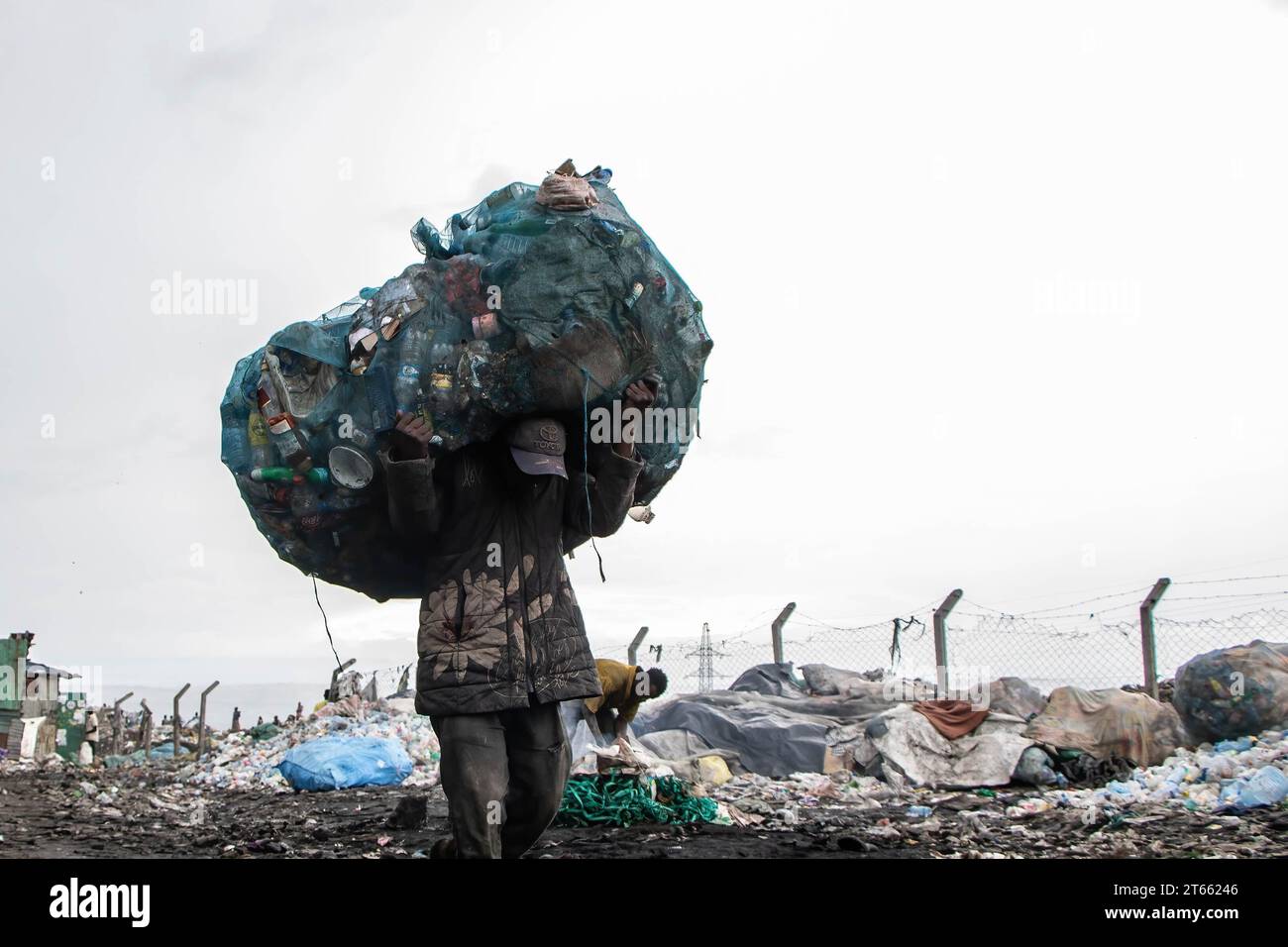 Waste picker hi-res stock photography and images - Alamy