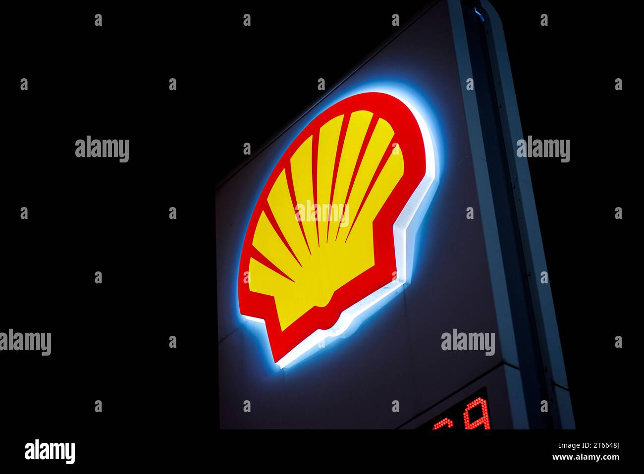 Logo der Firma Shell Das Logo der Erdgasunternehmen Shell plc public ...