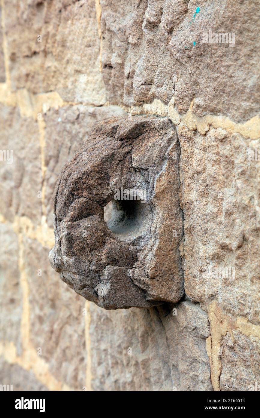 Concrete piercing hi-res stock photography and images - Alamy