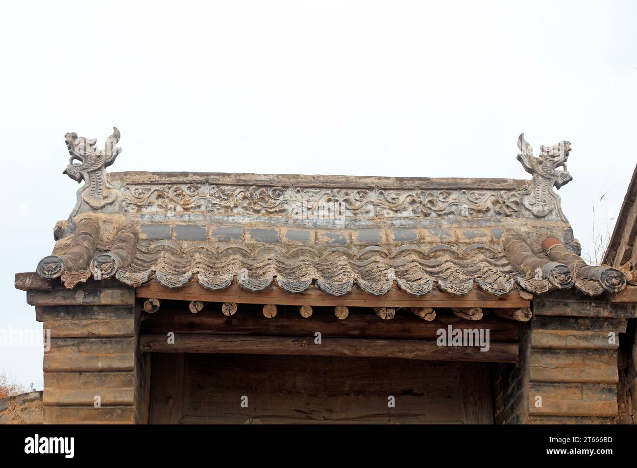 Chinese Classical Architectural Gateway Stock Photo - Alamy