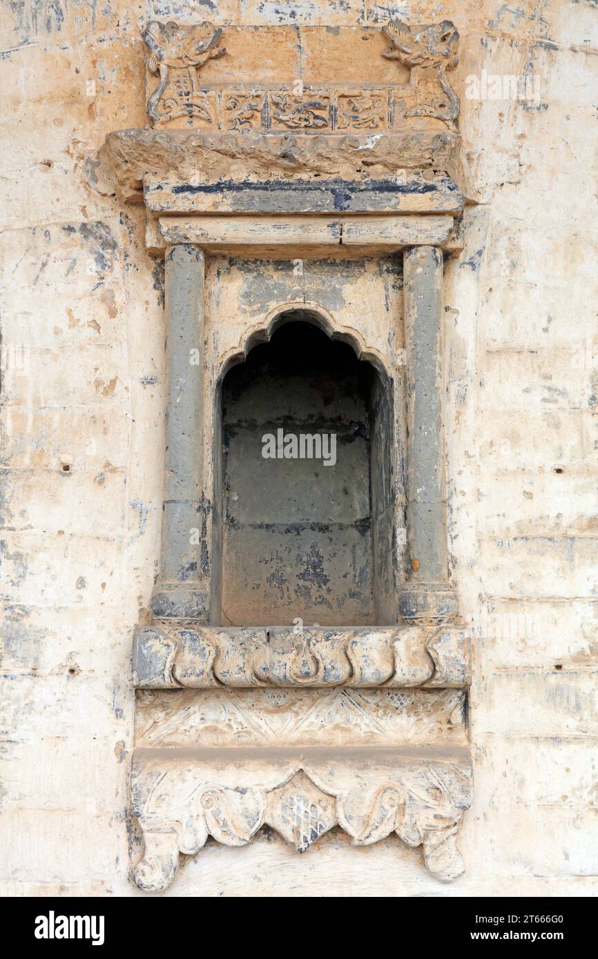 Chinese traditional brick carving Stock Photo - Alamy