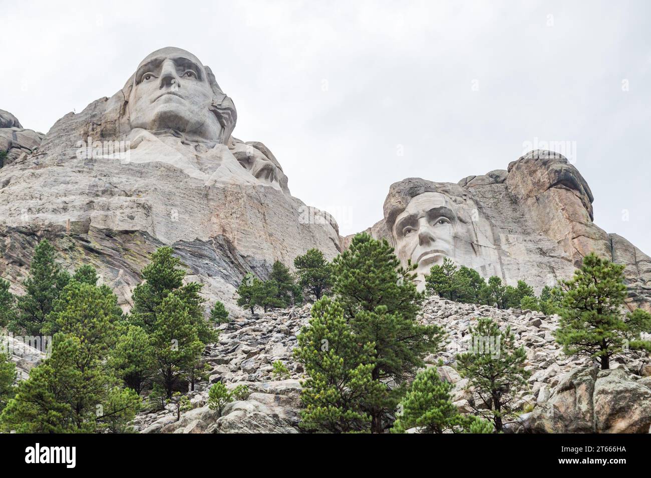 Carved granite busts of George Washington, Thomas Jefferson, Theodore ...