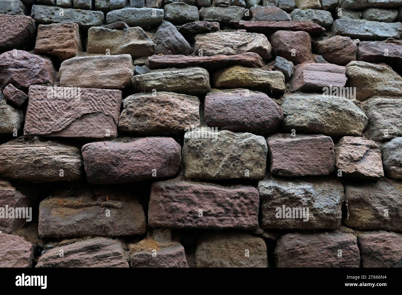 Broken rock walls Stock Photo - Alamy