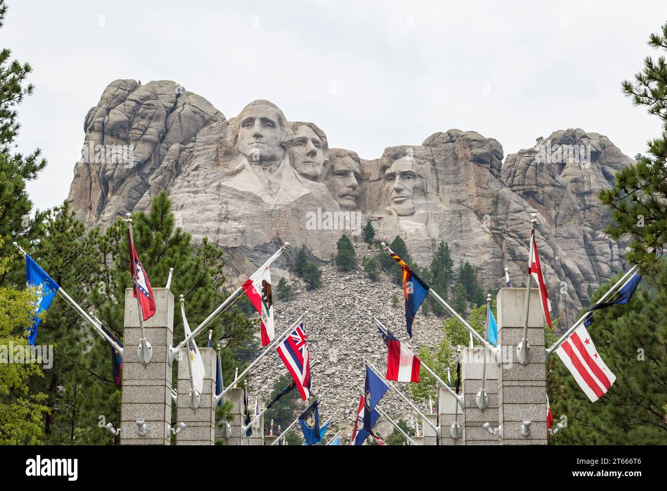 Carved granite busts of George Washington, Thomas Jefferson, Theodore ...