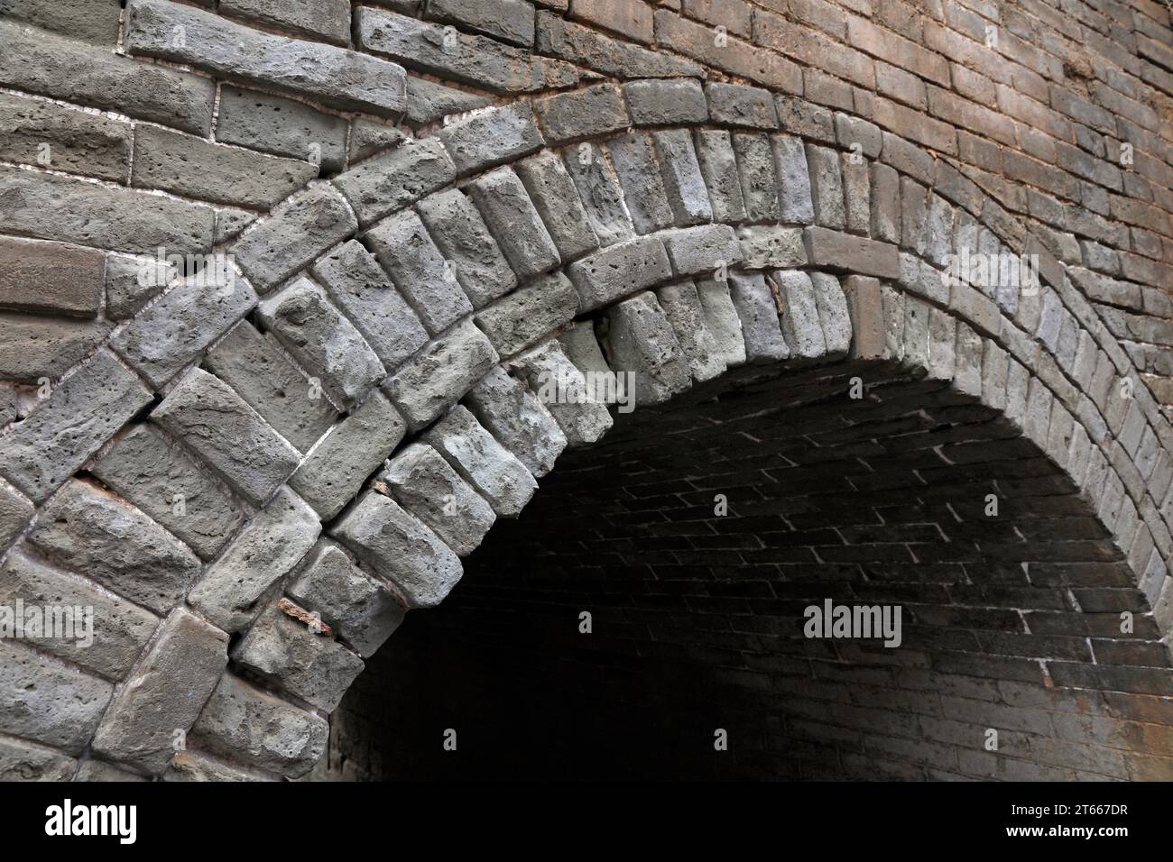 Damaged arch texture hi-res stock photography and images - Alamy