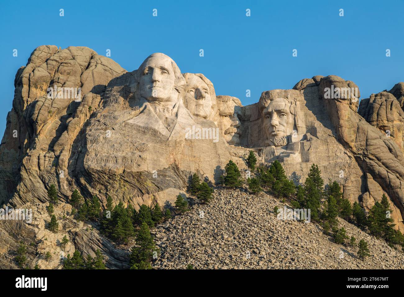 Carved granite busts of George Washington, Thomas Jefferson, Theodore ...