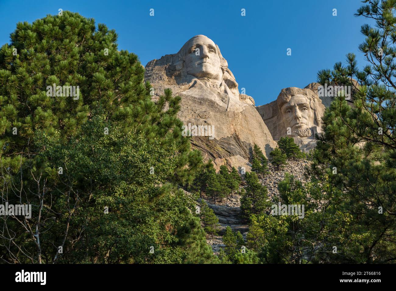 Carved granite busts of George Washington, Thomas Jefferson, Theodore ...
