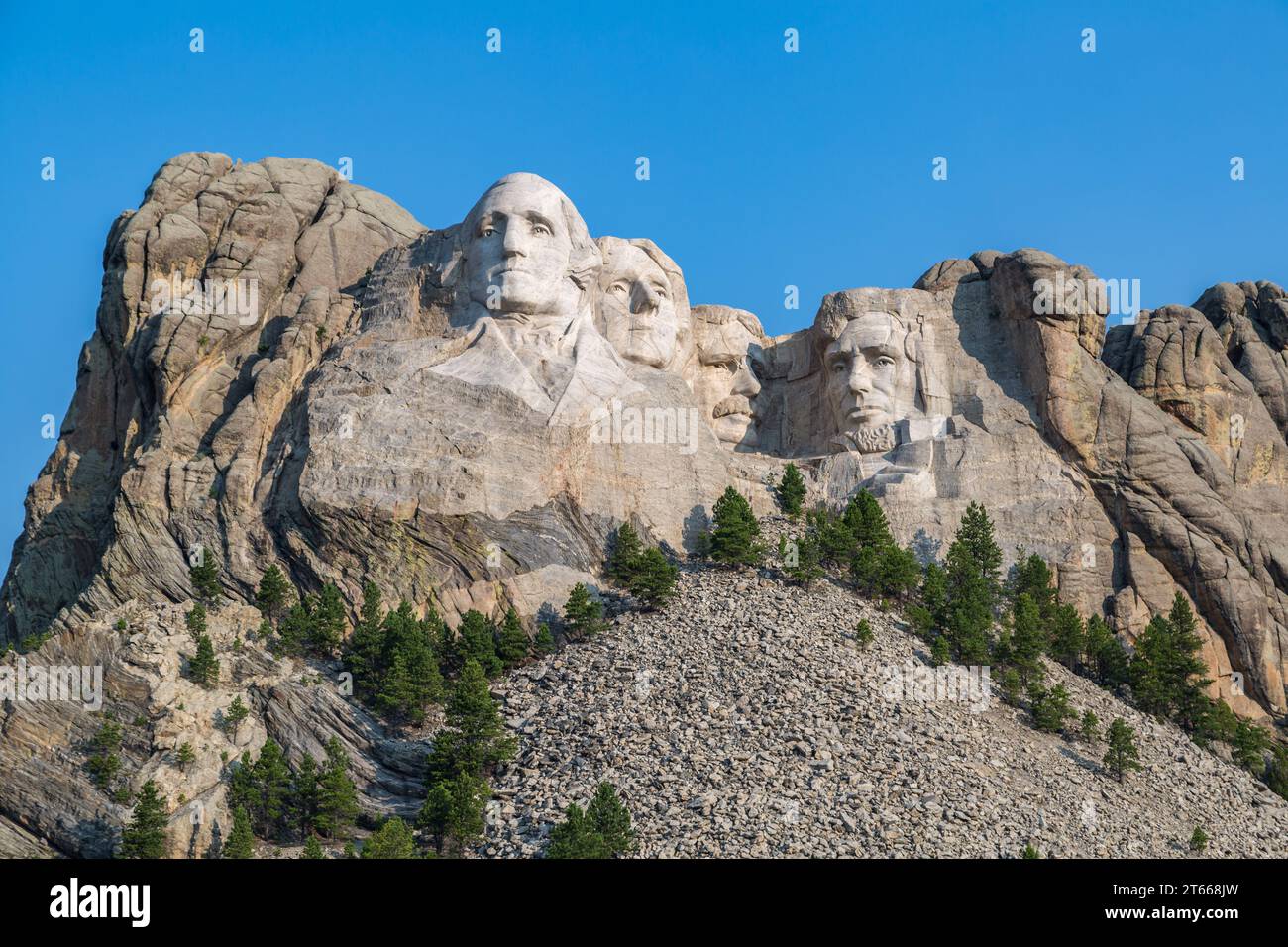 Carved granite busts of George Washington, Thomas Jefferson, Theodore ...