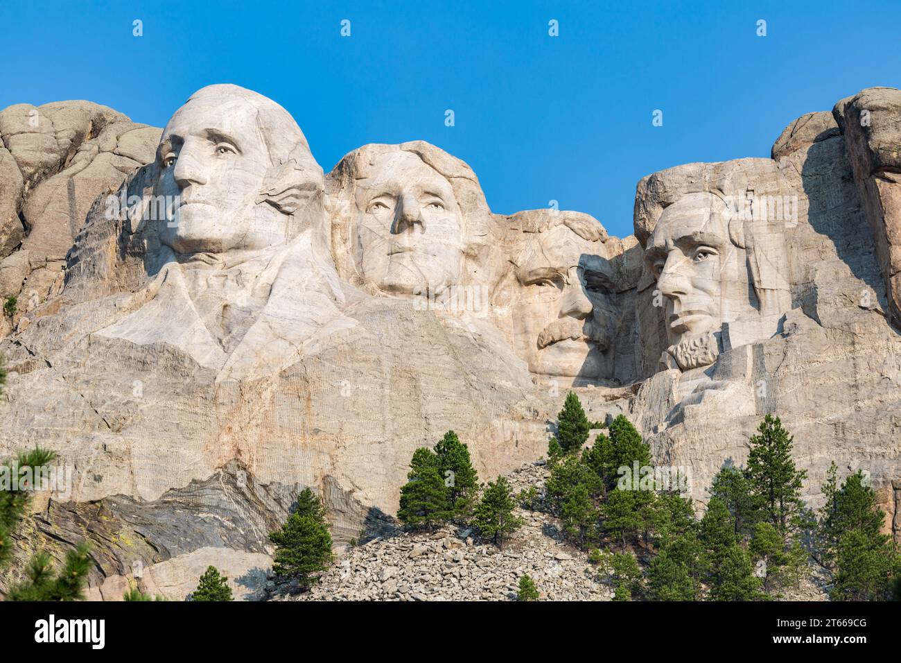 Carved granite busts of George Washington, Thomas Jefferson, Theodore ...