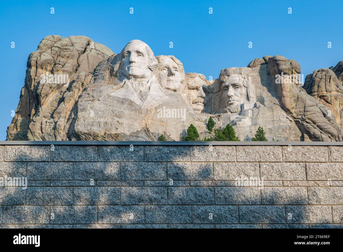 Carved granite busts of George Washington, Thomas Jefferson, Theodore ...