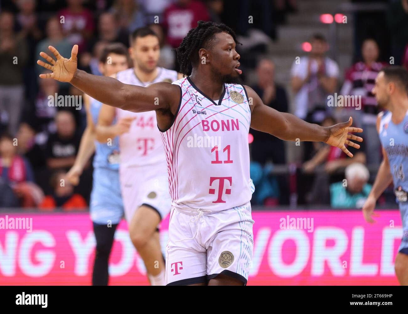 Bonn, Deutschland. 08th Nov, 2023. Brian Fobbs (Bonn), BCL, 3. Spieltag ...