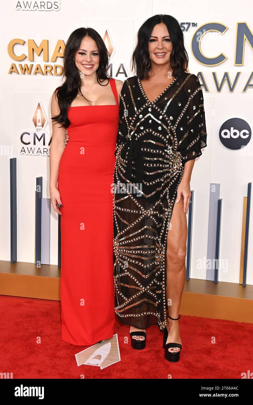 Nashville, USA. 08th Nov, 2023. Sara Evans and Audrey Elizabeth ...