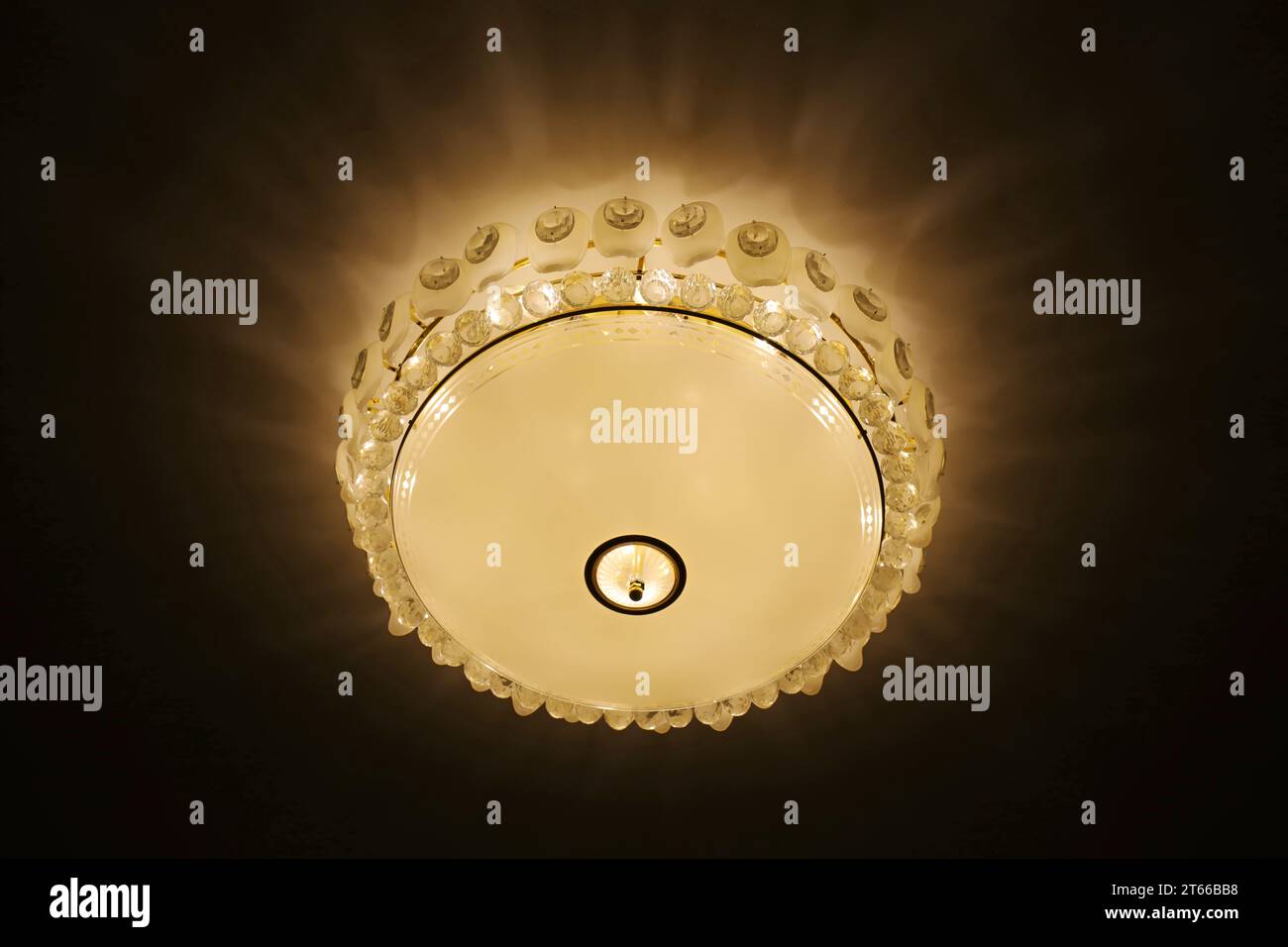 Soft yellow light hi-res stock photography and images - Alamy