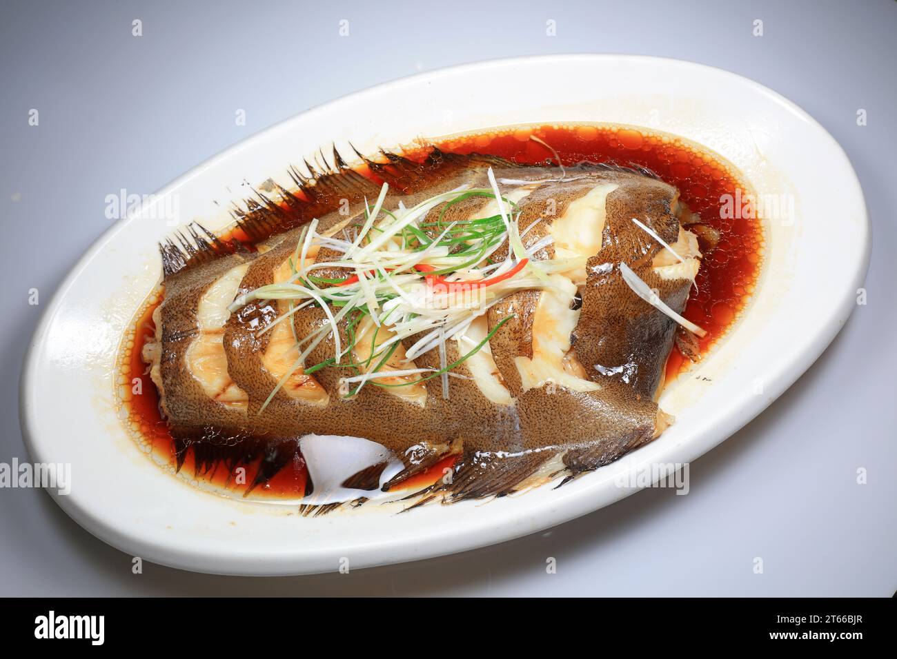 Chinese traditional dishes hi-res stock photography and images - Alamy