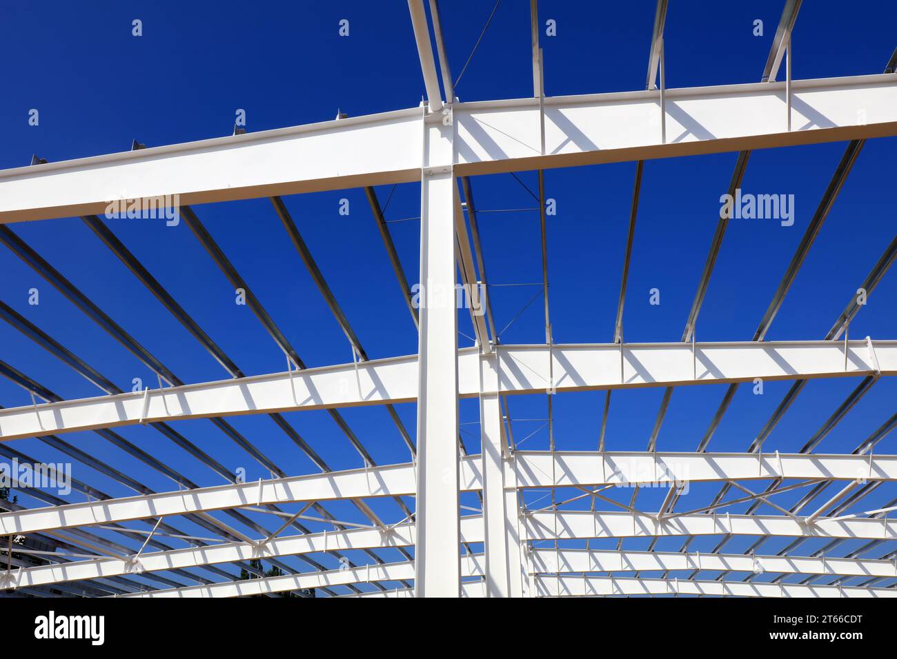 A white steel beam under the blue sky Stock Photo - Alamy