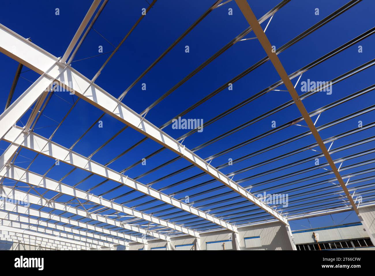 Tensile beam hi-res stock photography and images - Alamy
