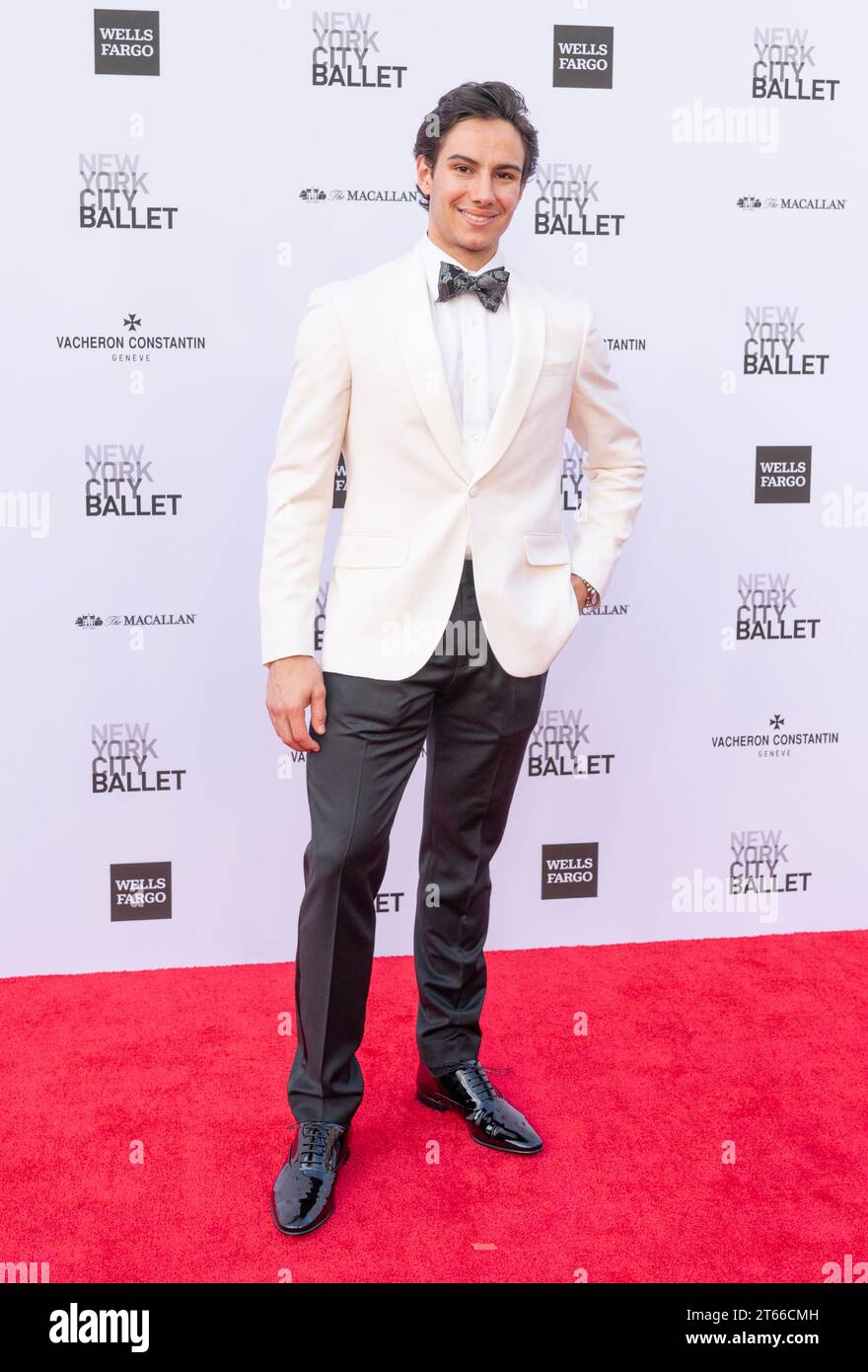 Roman mejia hi-res stock photography and images - Alamy