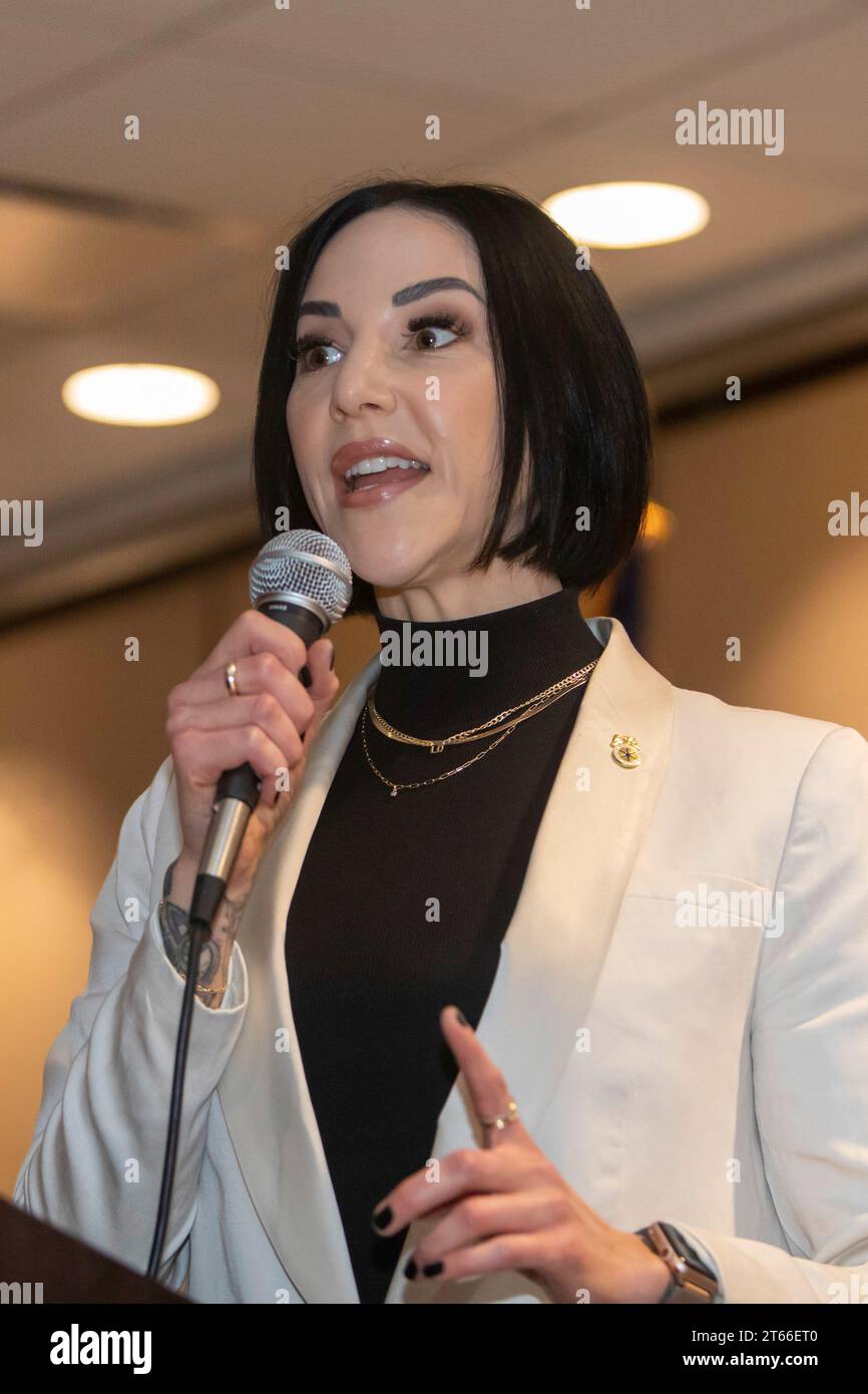 Lindsay dougherty hi-res stock photography and images - Alamy