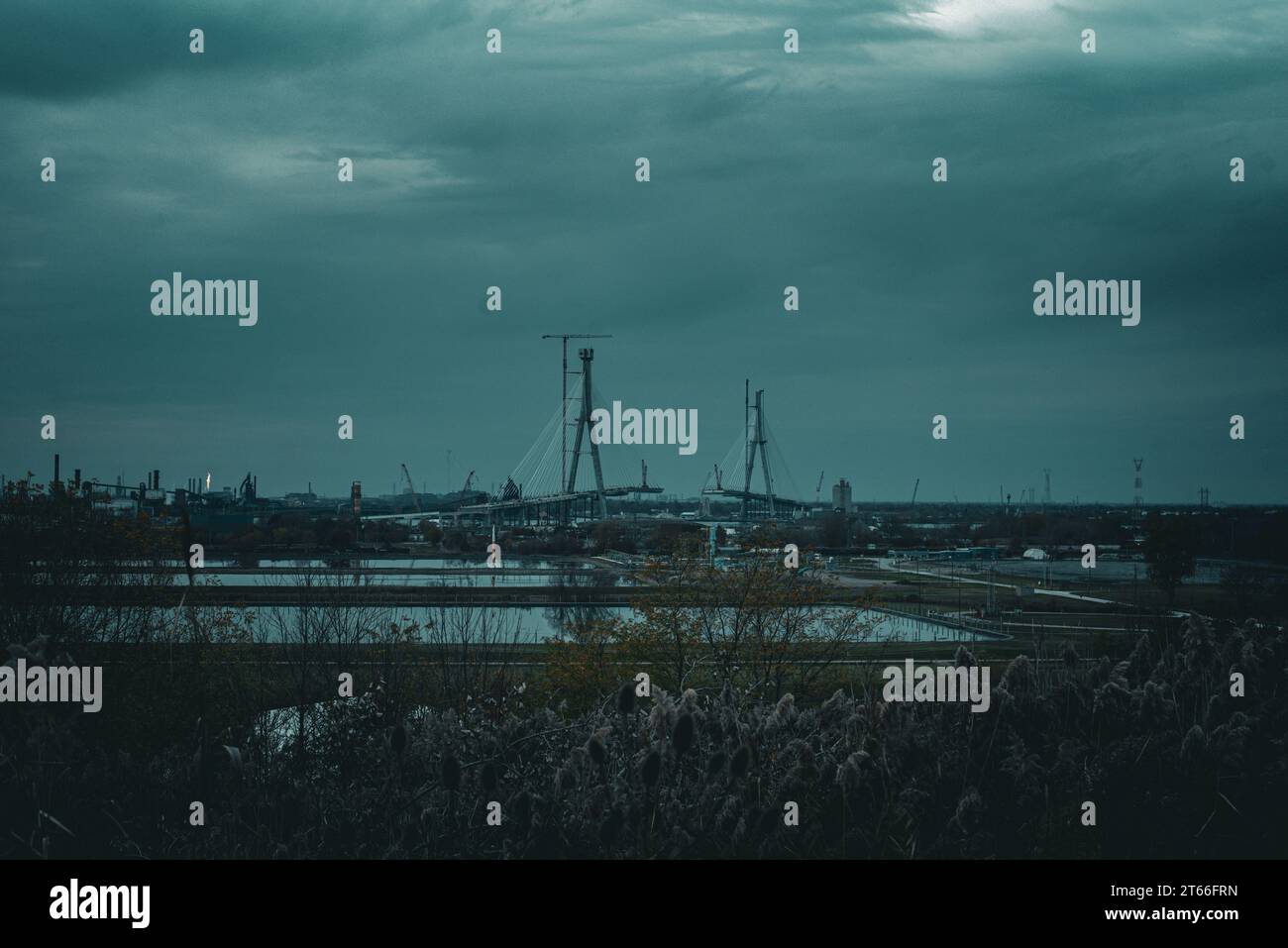 Gordie howe bridge hi-res stock photography and images - Alamy