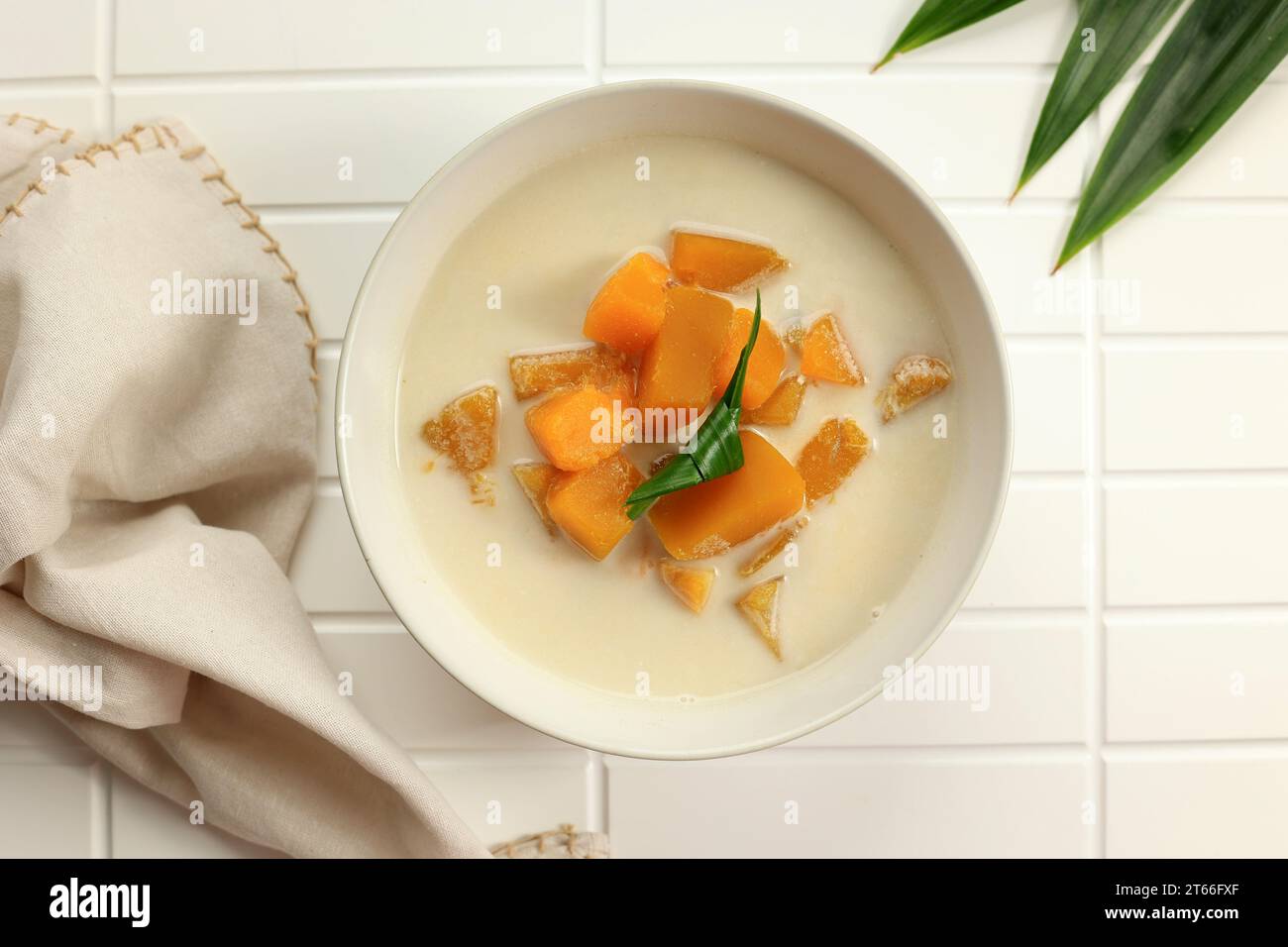 Kolak waluh hi-res stock photography and images - Alamy