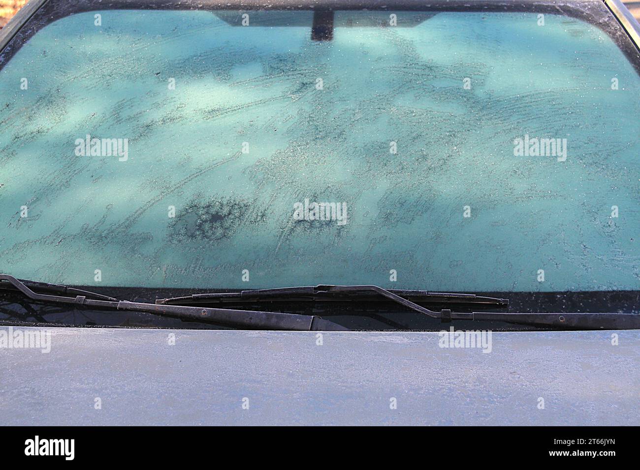 Car vehicle with frozen windshield Stock Photo - Alamy