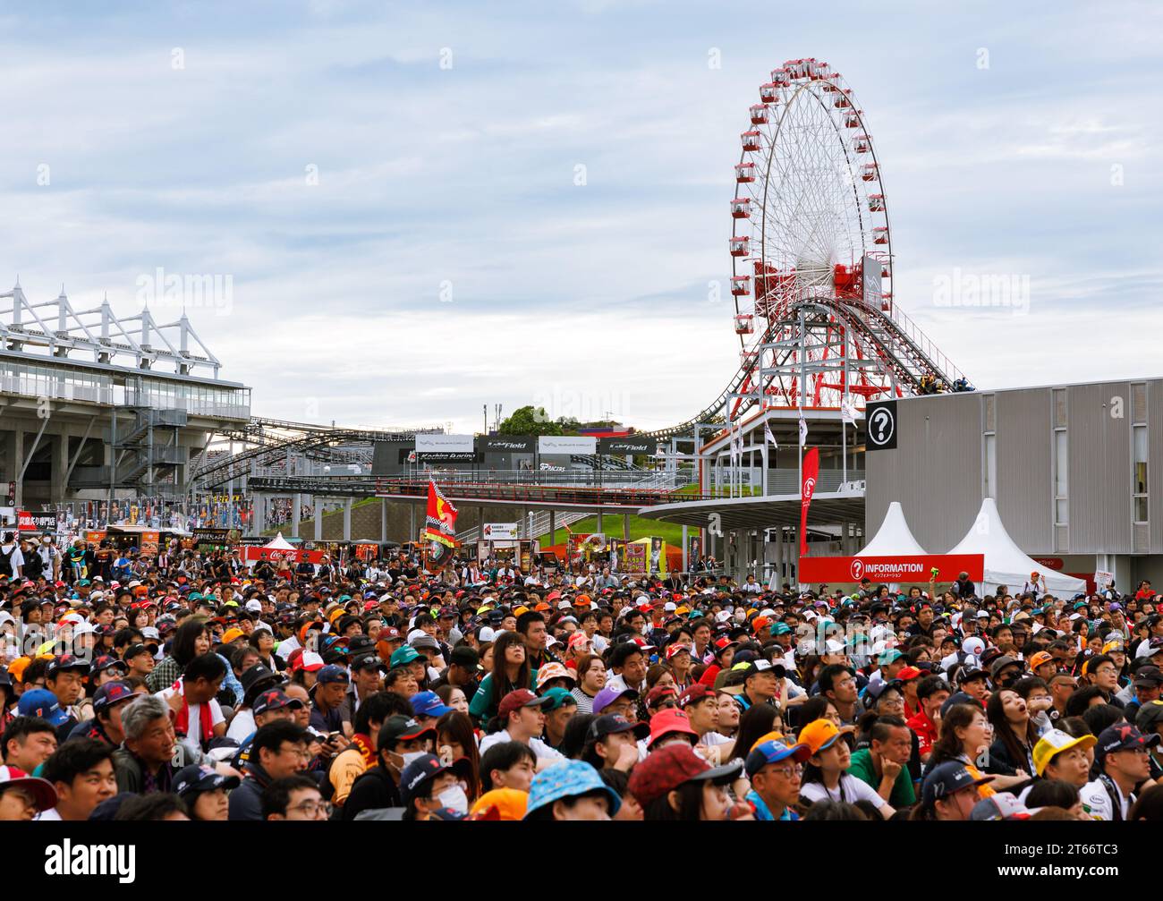 Suzuka Grand Prix Circuit, 9 November 2023: Fans during the 2023 Japan ...