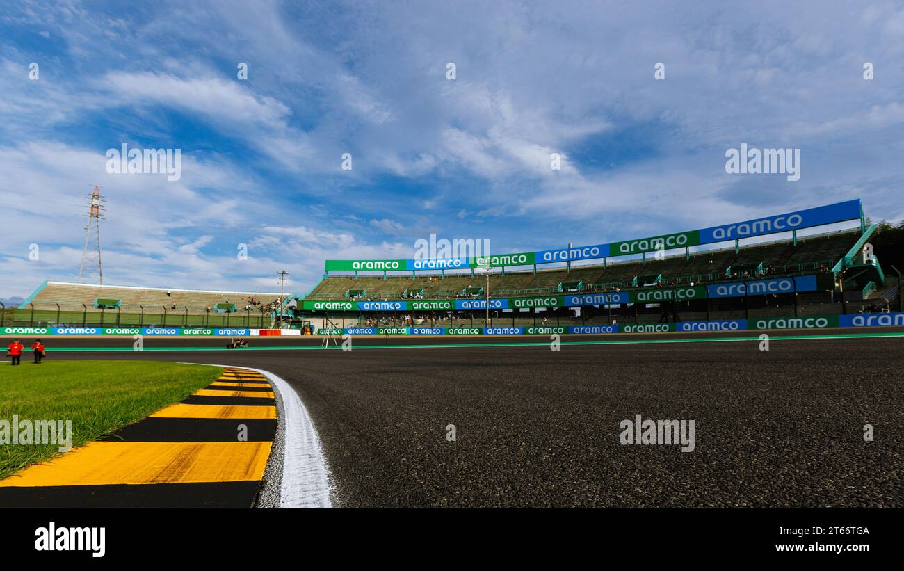 Suzuka Grand Prix Circuit, 9 November 2023: Buzzin' corner at turn 1 ...
