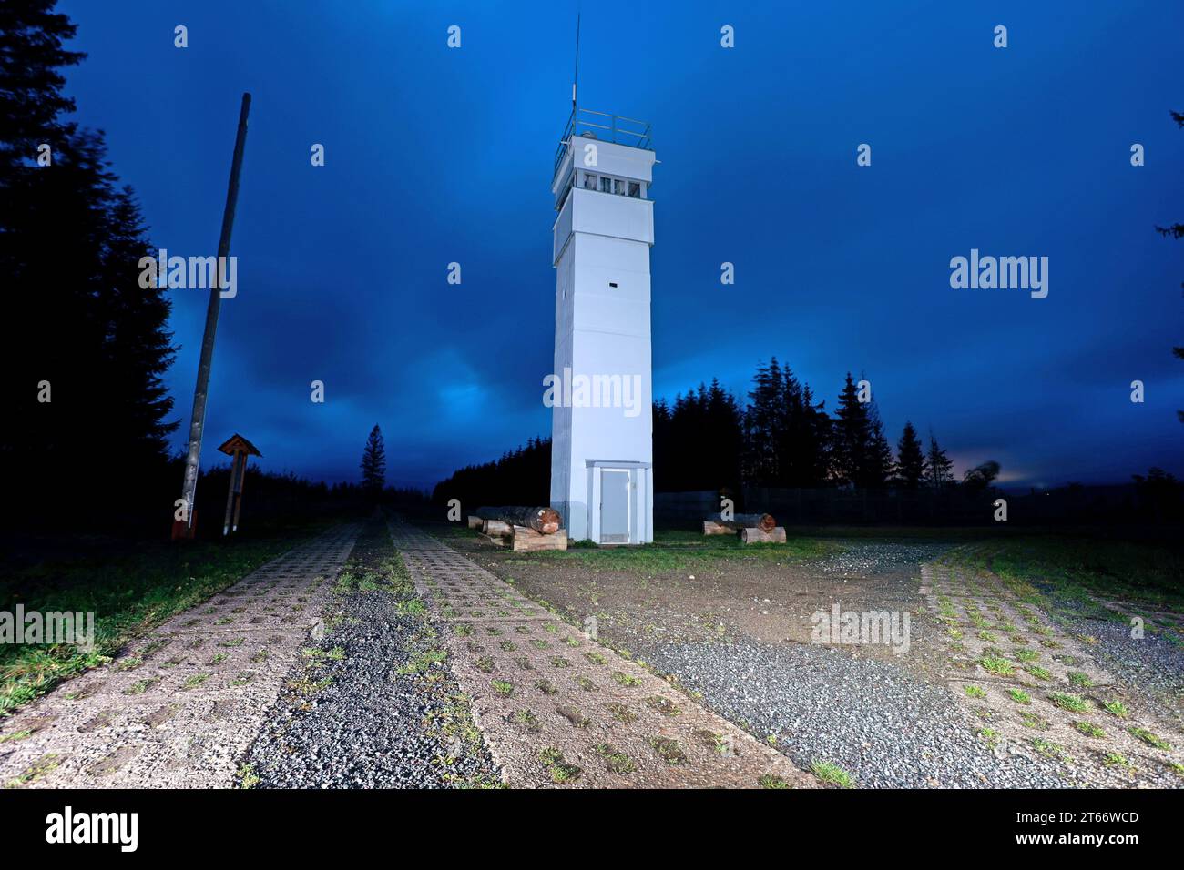 Sorge, Germany. 08th Nov, 2023. At the border memorial in Sorge there ...