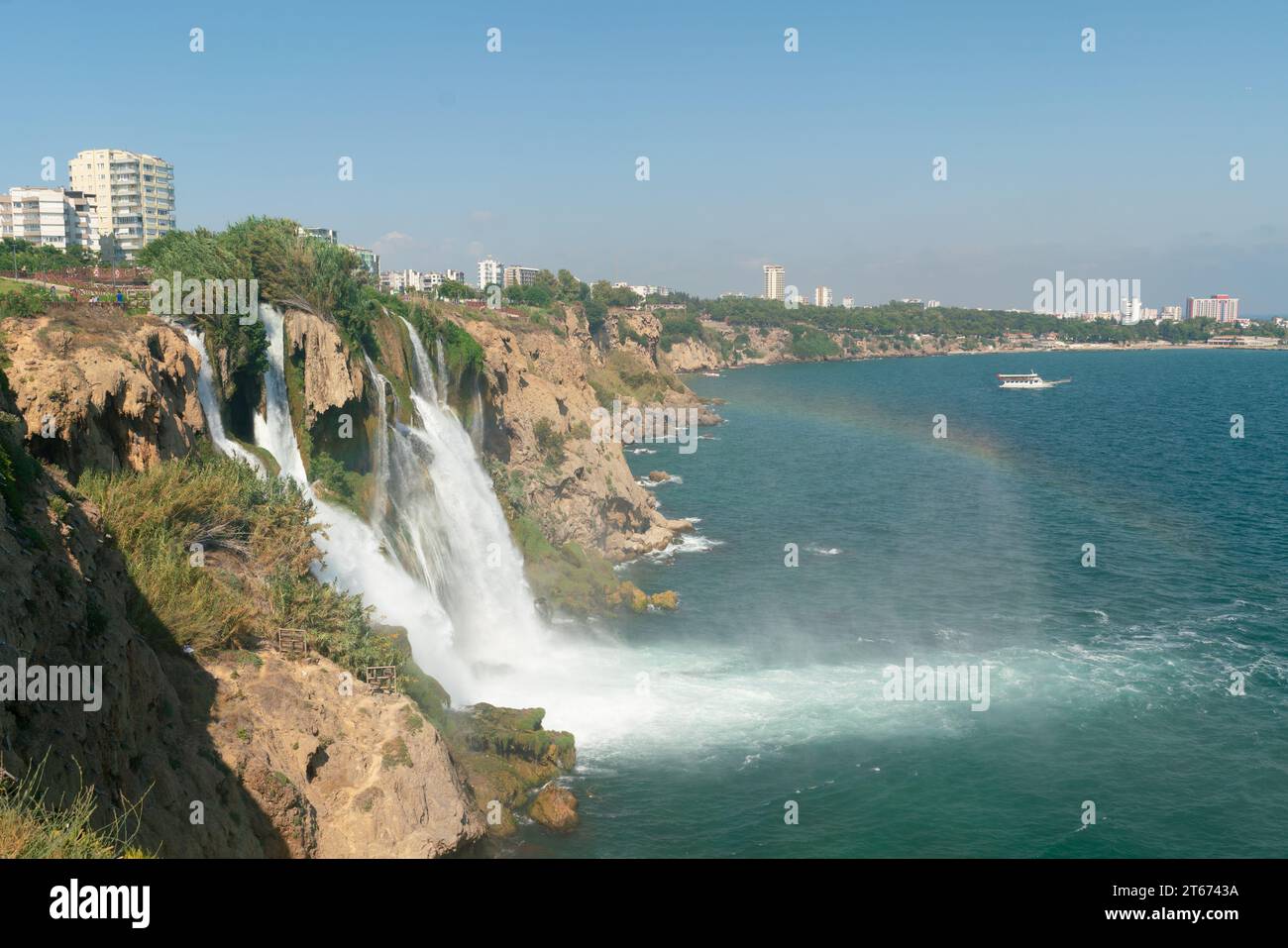 Lower Duden Falls drop off a rocky cliff falling from about 40 m into ...