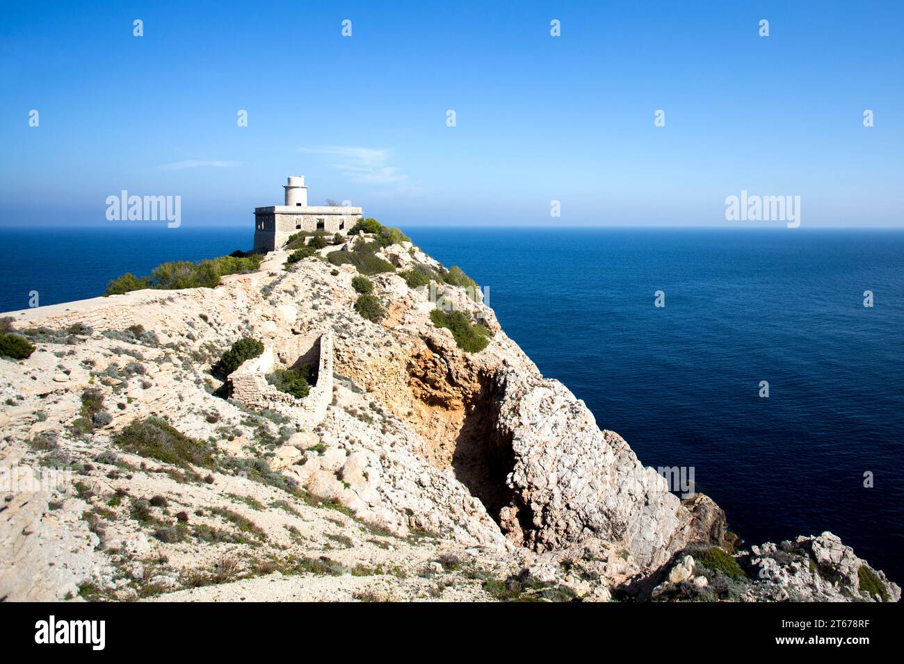 The Punta Grossa lighthouse is a disused and abandoned lighthouse ...
