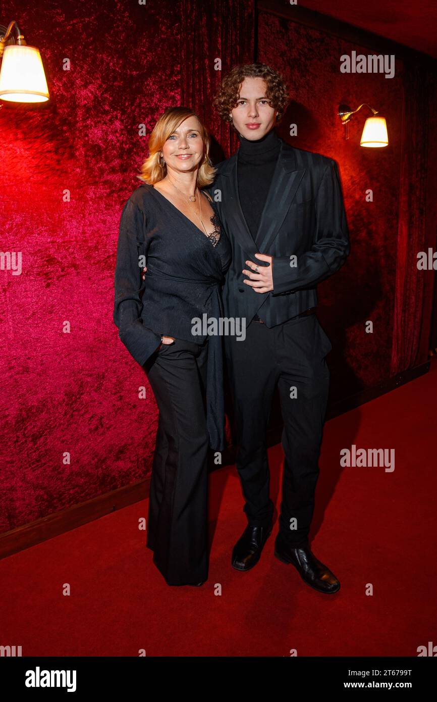 Musical Premiere - Romeo & Julia Liebe ist Alles Tina Ruland mit Sohn ...