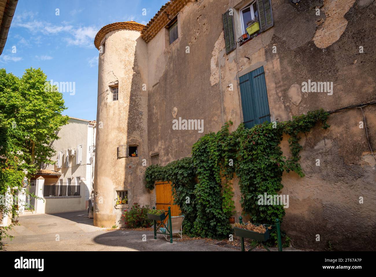 Neoules hi-res stock photography and images - Alamy