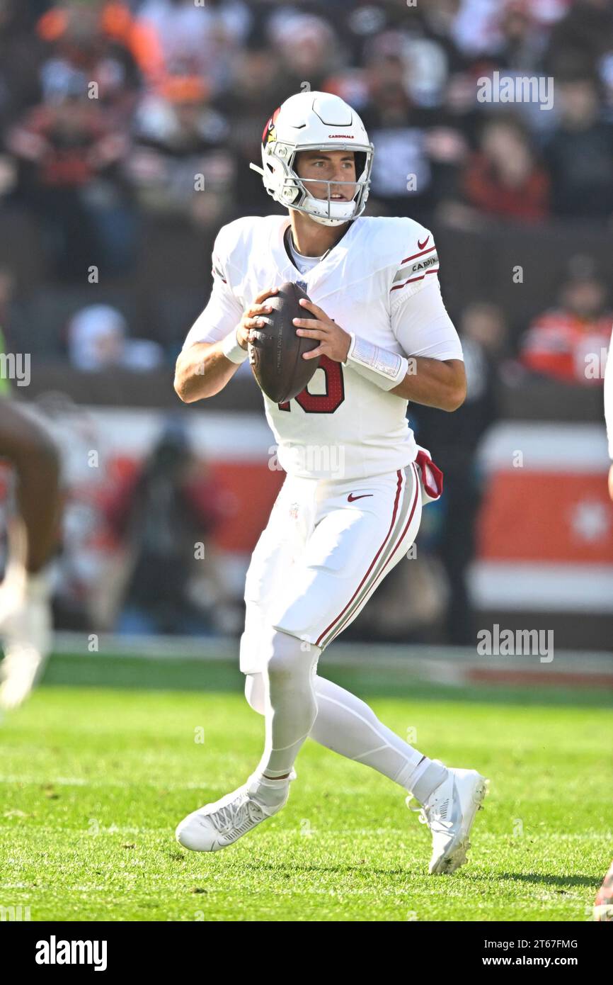 Arizona Cardinals quarterback Clayton Tune (15) looks to pass during an ...