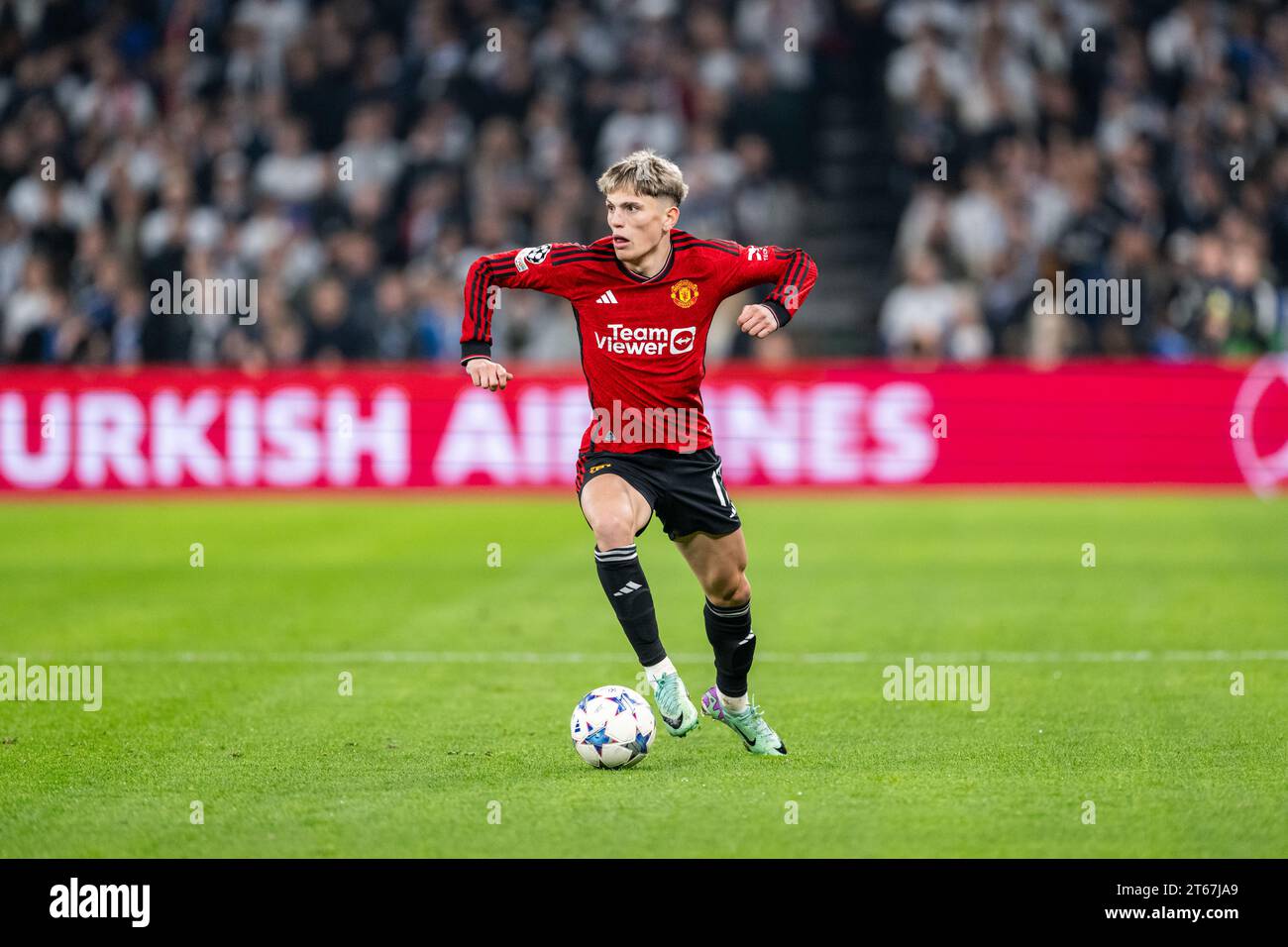 Copenhagen, Denmark. 08th Nov, 2023. Alejandro Garnacho (17) of ...