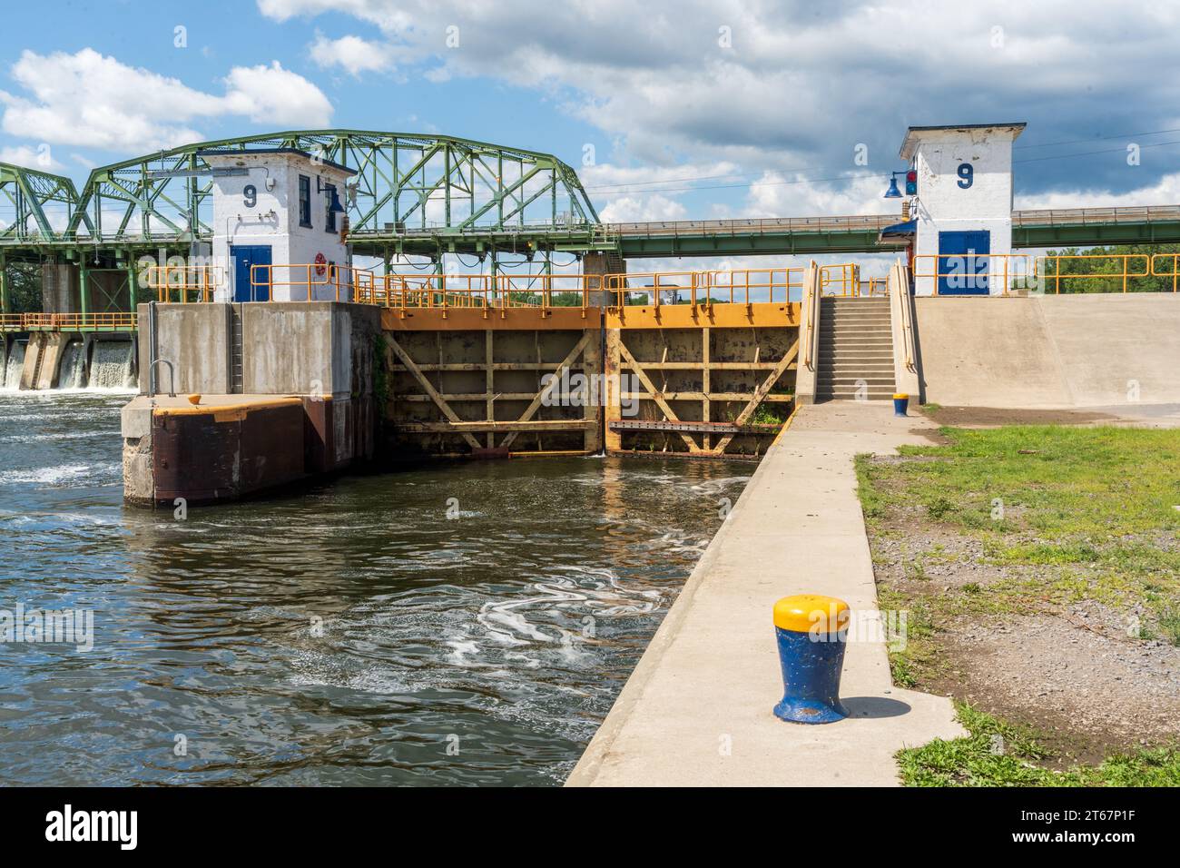 Upstate waterway hi-res stock photography and images - Alamy