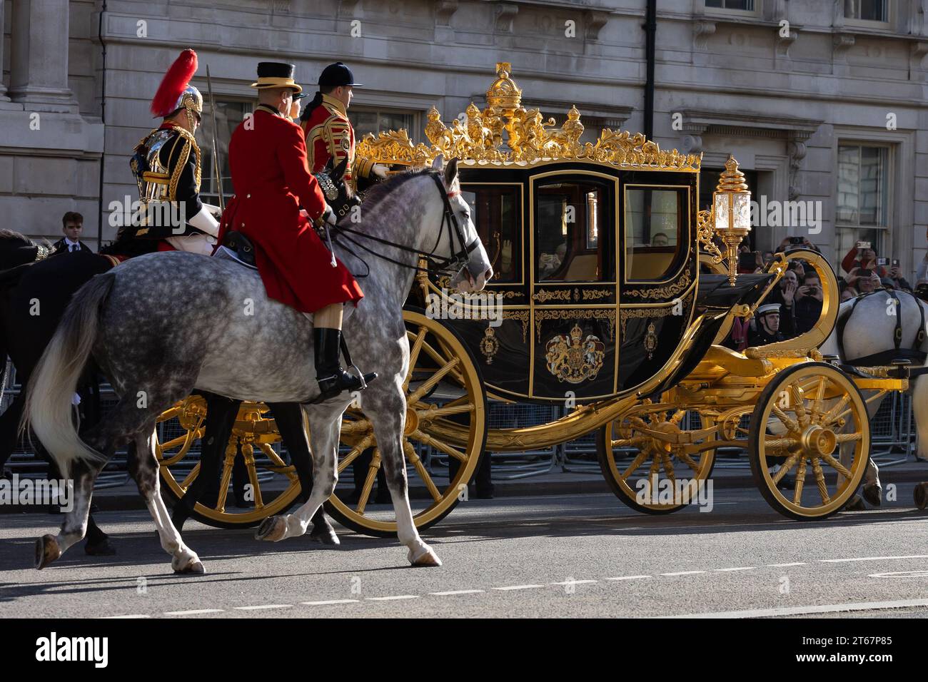 London, UK. 07th Nov, 2023. The Irish state coach carrying King Charles ...