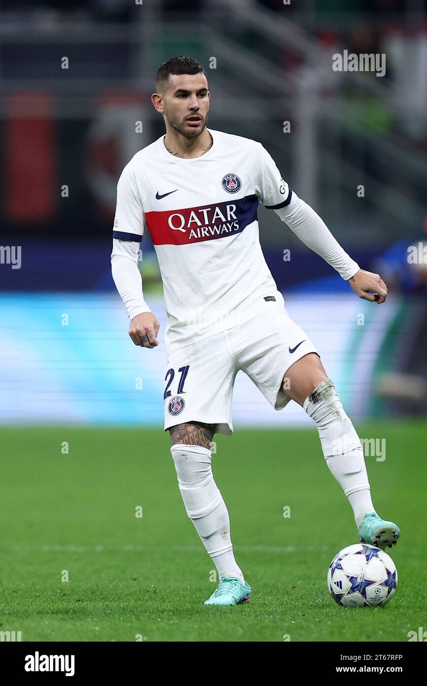 Lucas Hernandez of Paris Saint-Germain Fc in action during the Uefa ...