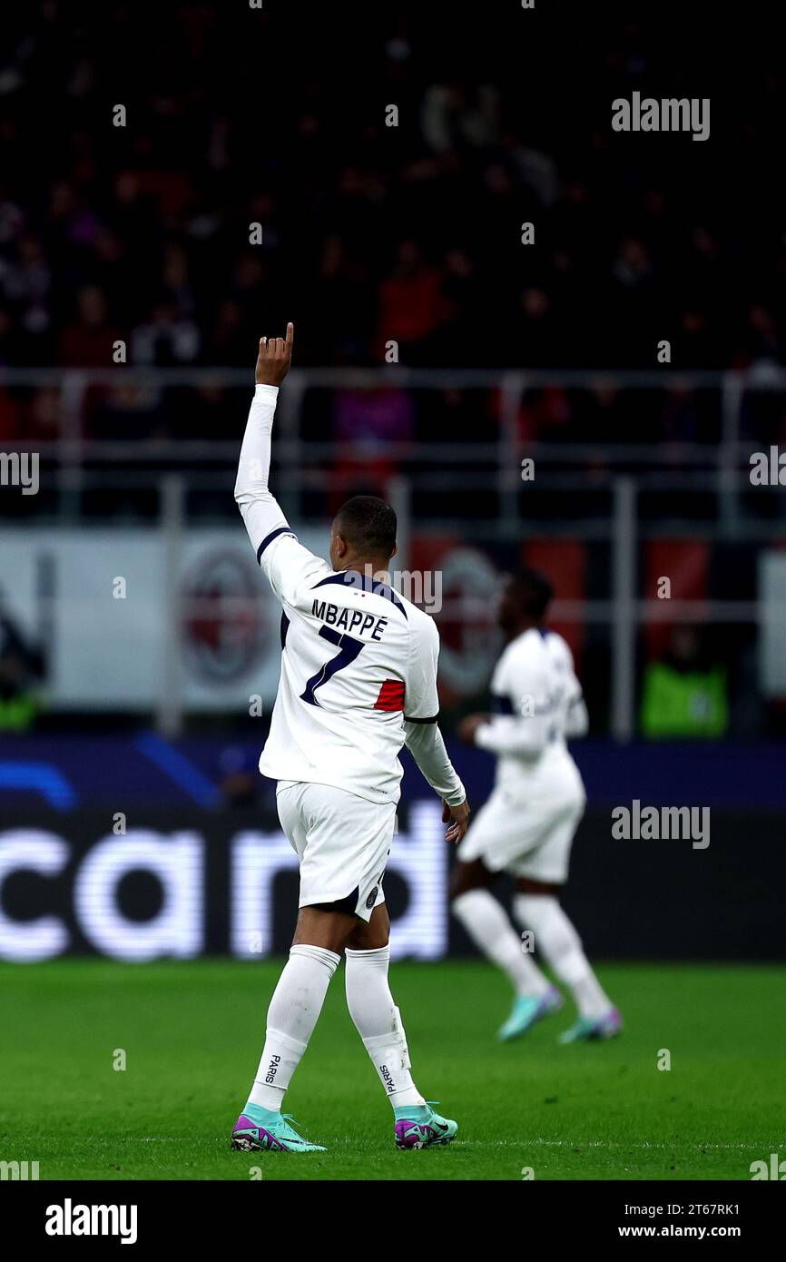 Kylian Mbappe of Paris Saint-Germain Fc gestures during the Uefa ...