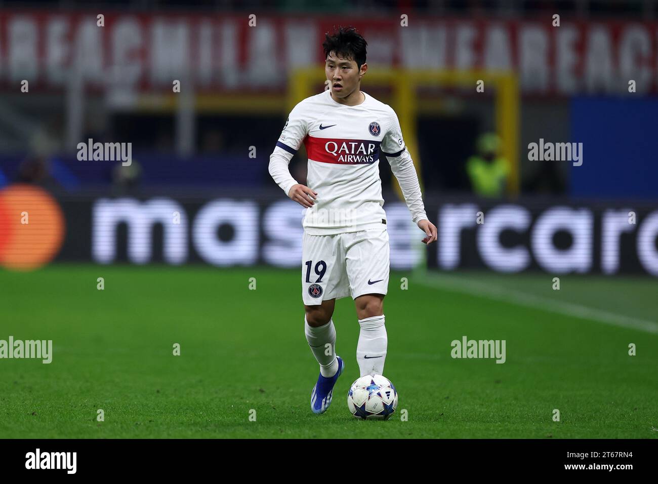 Lee Kang-in of Paris Saint-Germain Fc in action during the Uefa ...