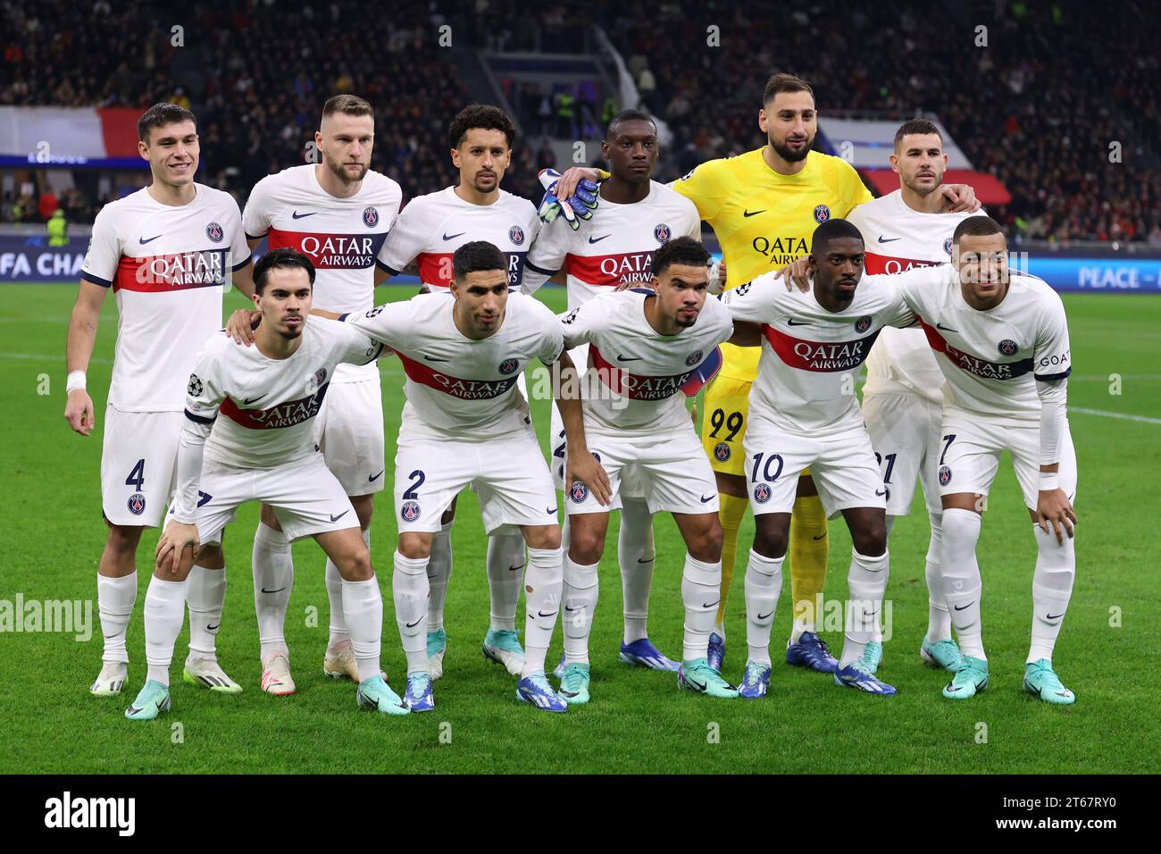 Paris saint germain team photo hi-res stock photography and images - Alamy