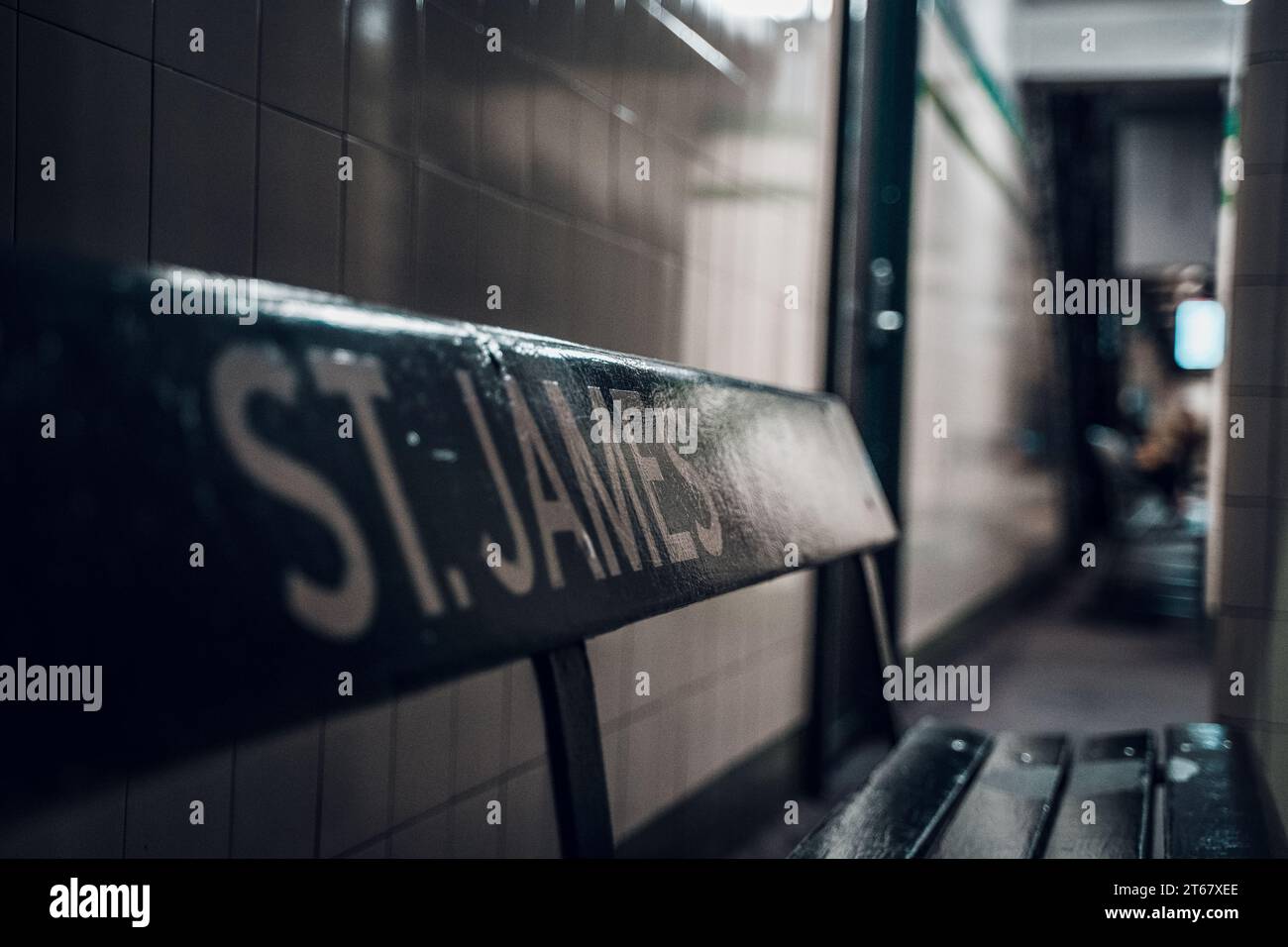 Bench subway hi-res stock photography and images - Alamy