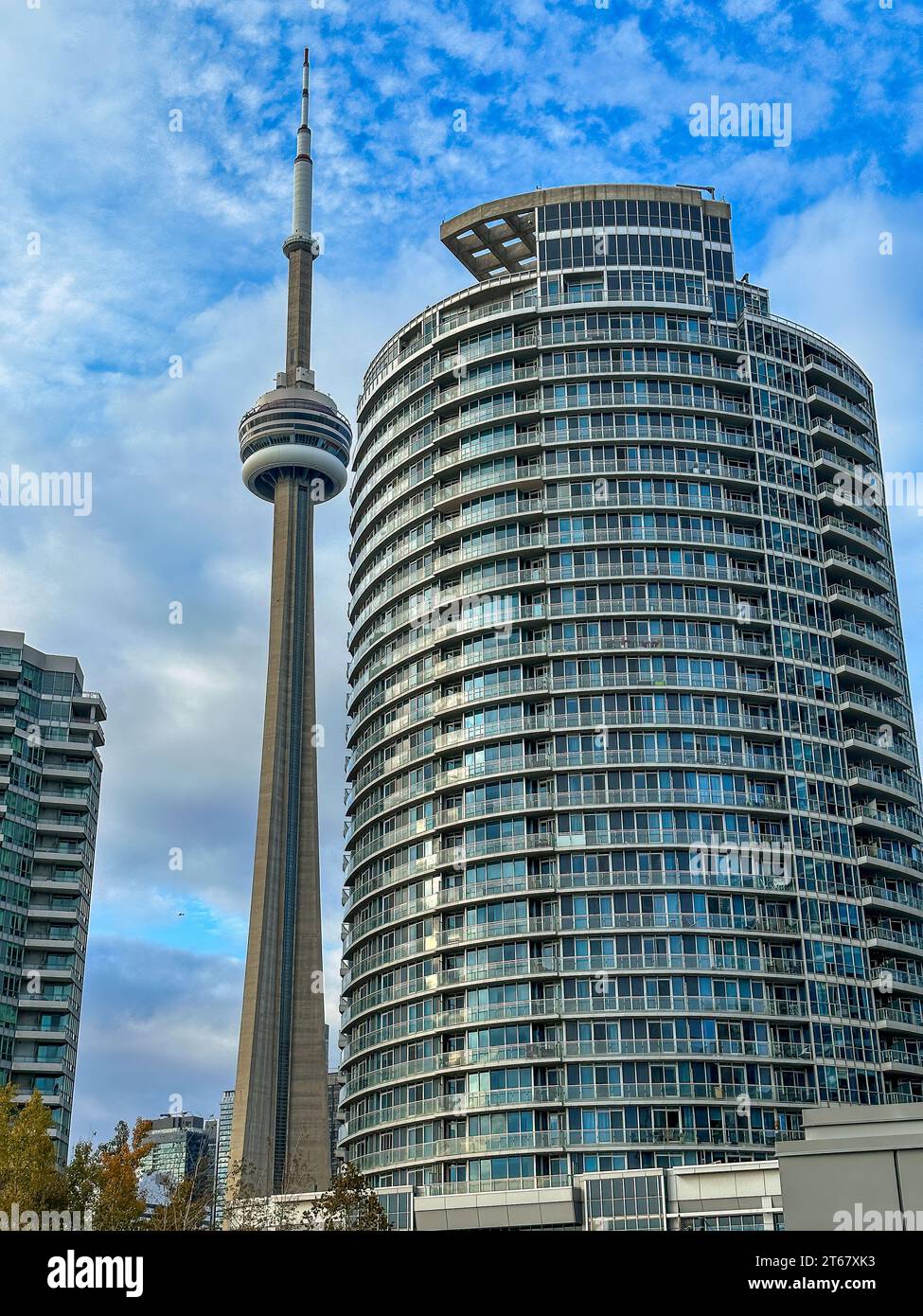 Cn tower condos toronto hi-res stock photography and images - Alamy