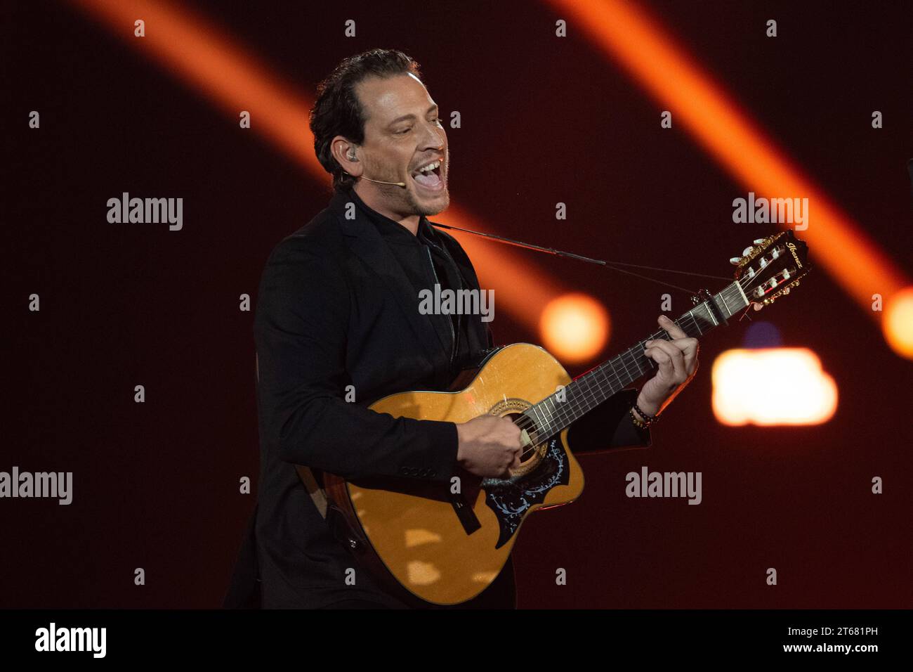 Daniel MUNOZ, Saenger, Musiker, Schlagersaenger, singend, Gesang ...