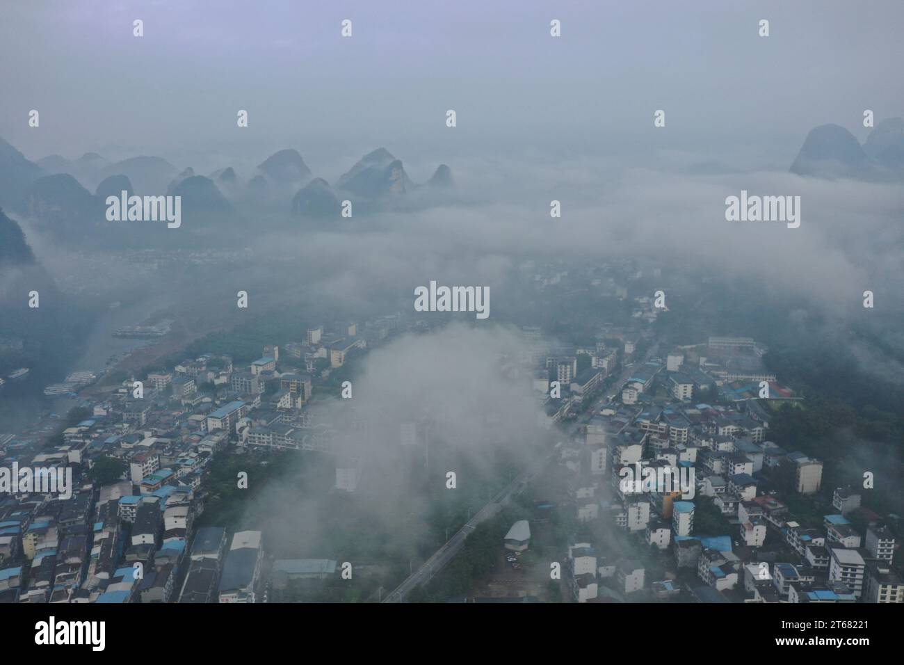 Guilin, China. 09th Nov, 2023. GUILIN, CHINA - NOVEMBER 9, 2023 ...