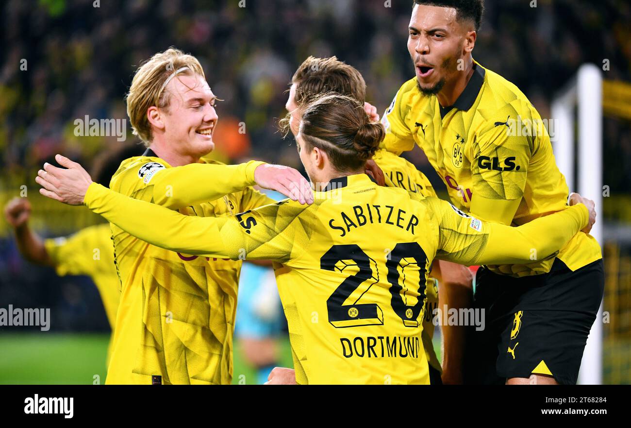Champions League, Signal Iduna Park Dortmund: Borussia Dortmund vs ...