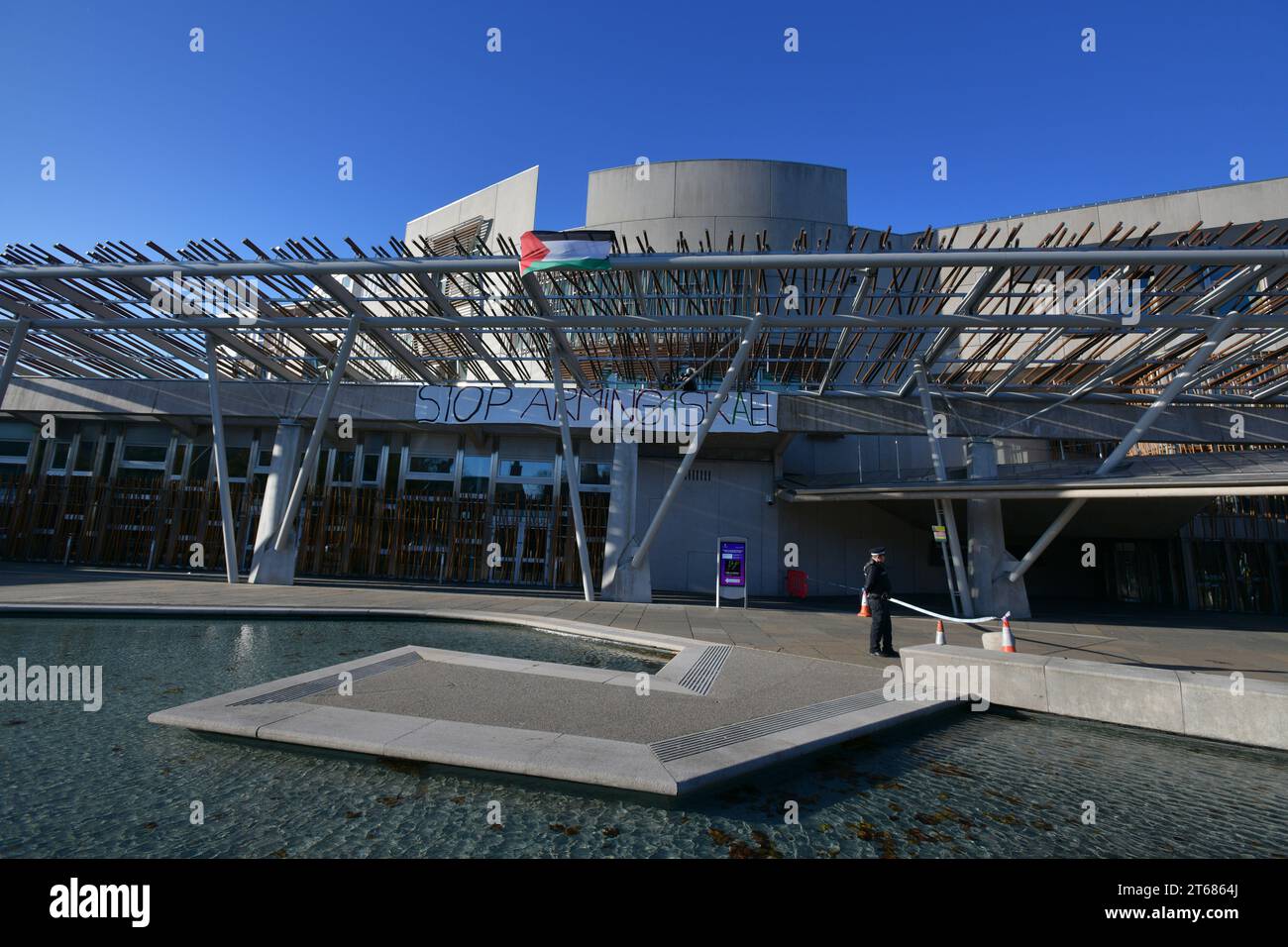 Scotland stop arming hi-res stock photography and images - Alamy