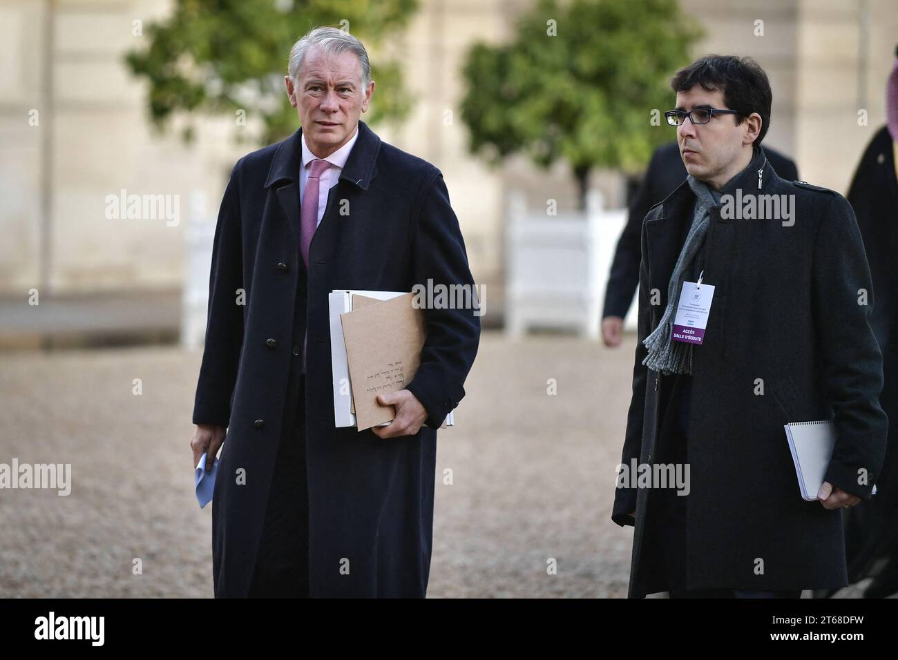 Paris, France. 09th Nov, 2023. Delegates arrive for the humanitarian ...
