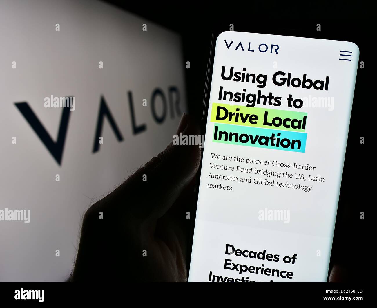 Valor capital logo hi-res stock photography and images - Alamy